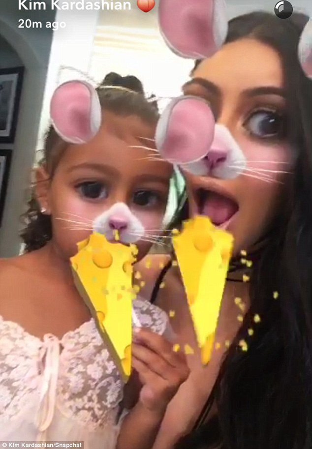 With the best Snapchat Faces, capture the best selfie! – COSECT.net
